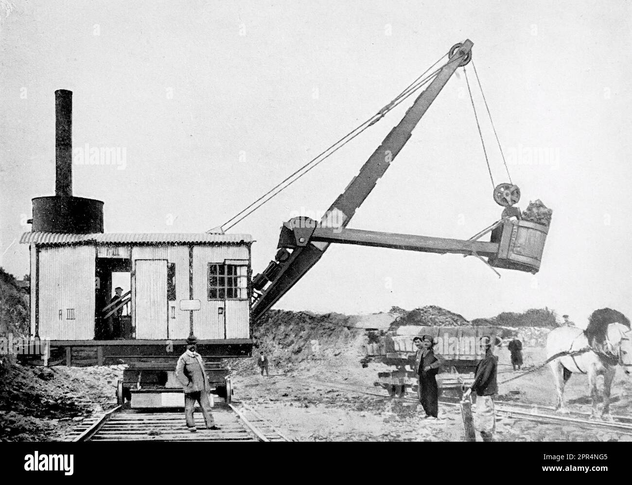 Steam navvy bucket hi-res stock photography and images - Alamy