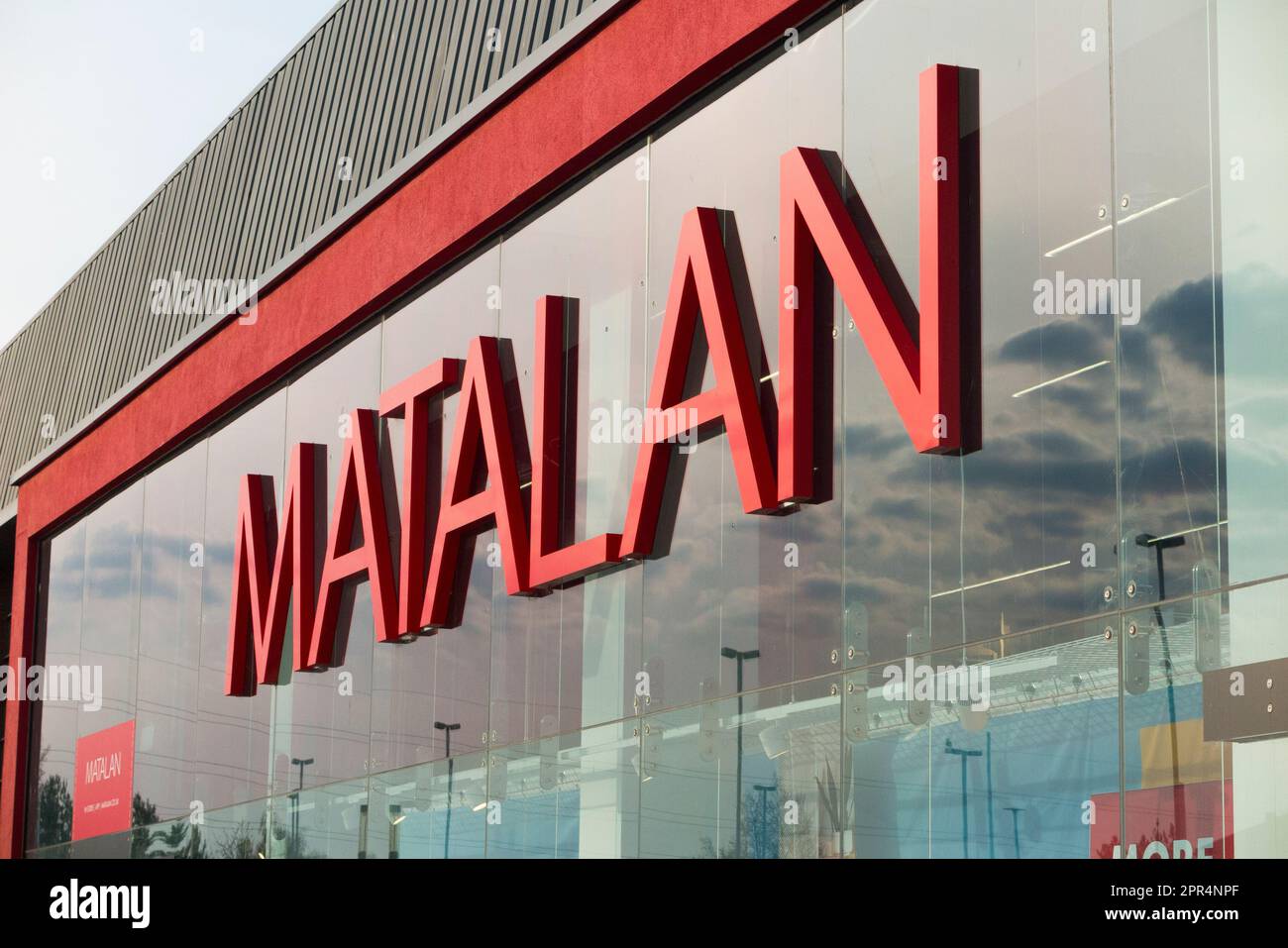 John hargreaves matalan hi-res stock photography and images - Alamy