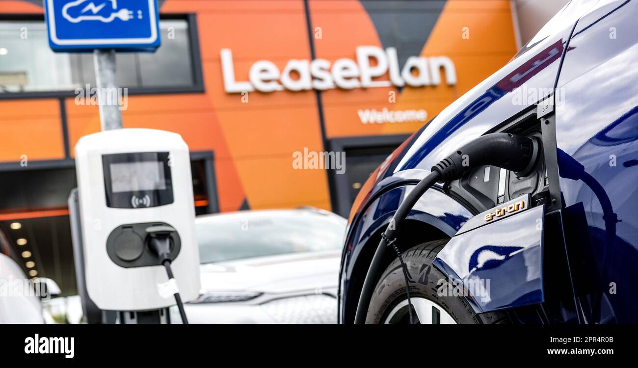 VEGHEL - Second-hand electric cars on the Leaseplan site. To ensure ...