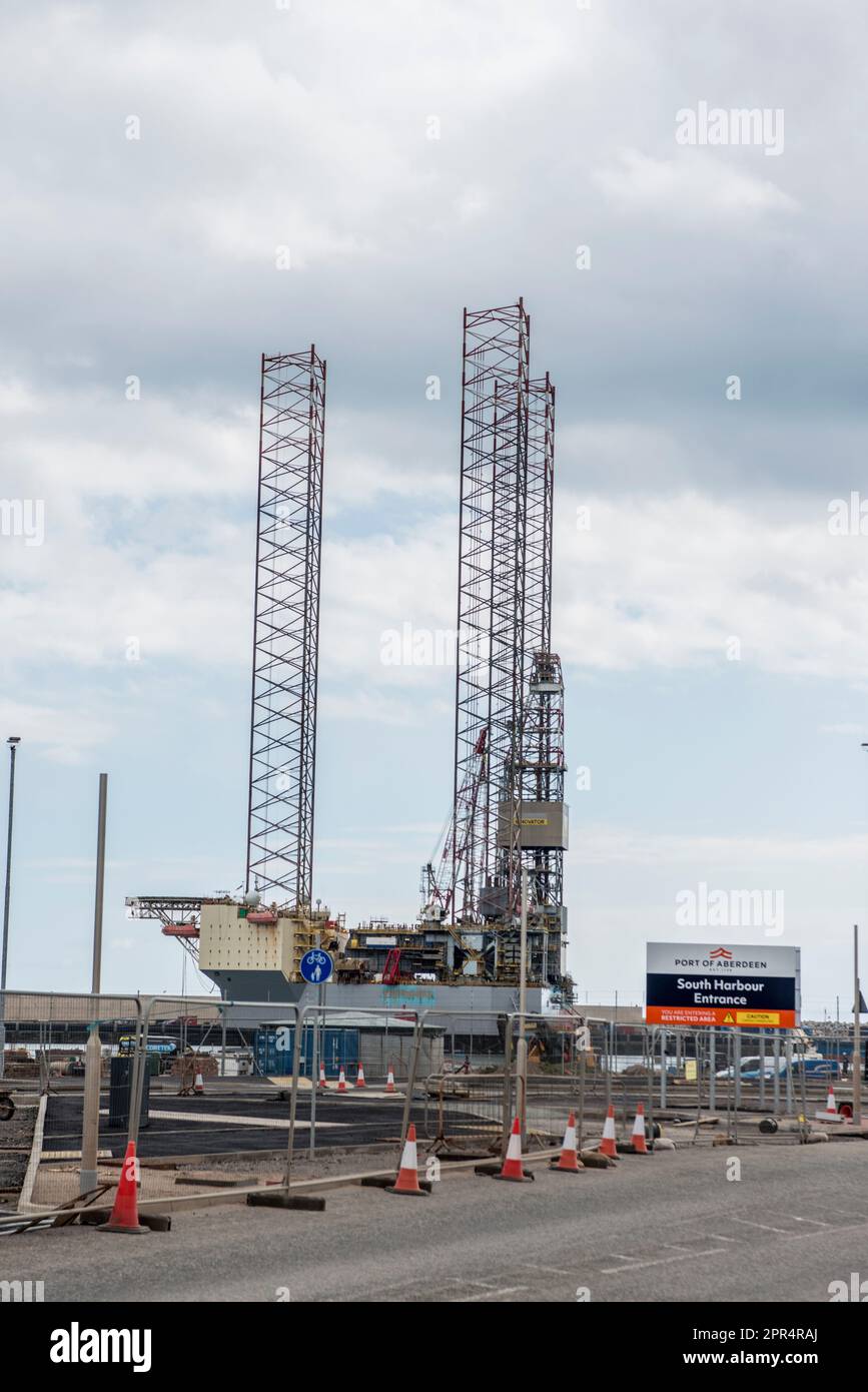 South harbour port of aberdeen scotland hi-res stock photography and ...