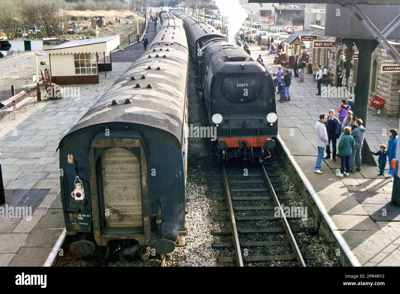 34072 257 Squadron at Ramsbottom on the East Lancashire Railway Stock ...