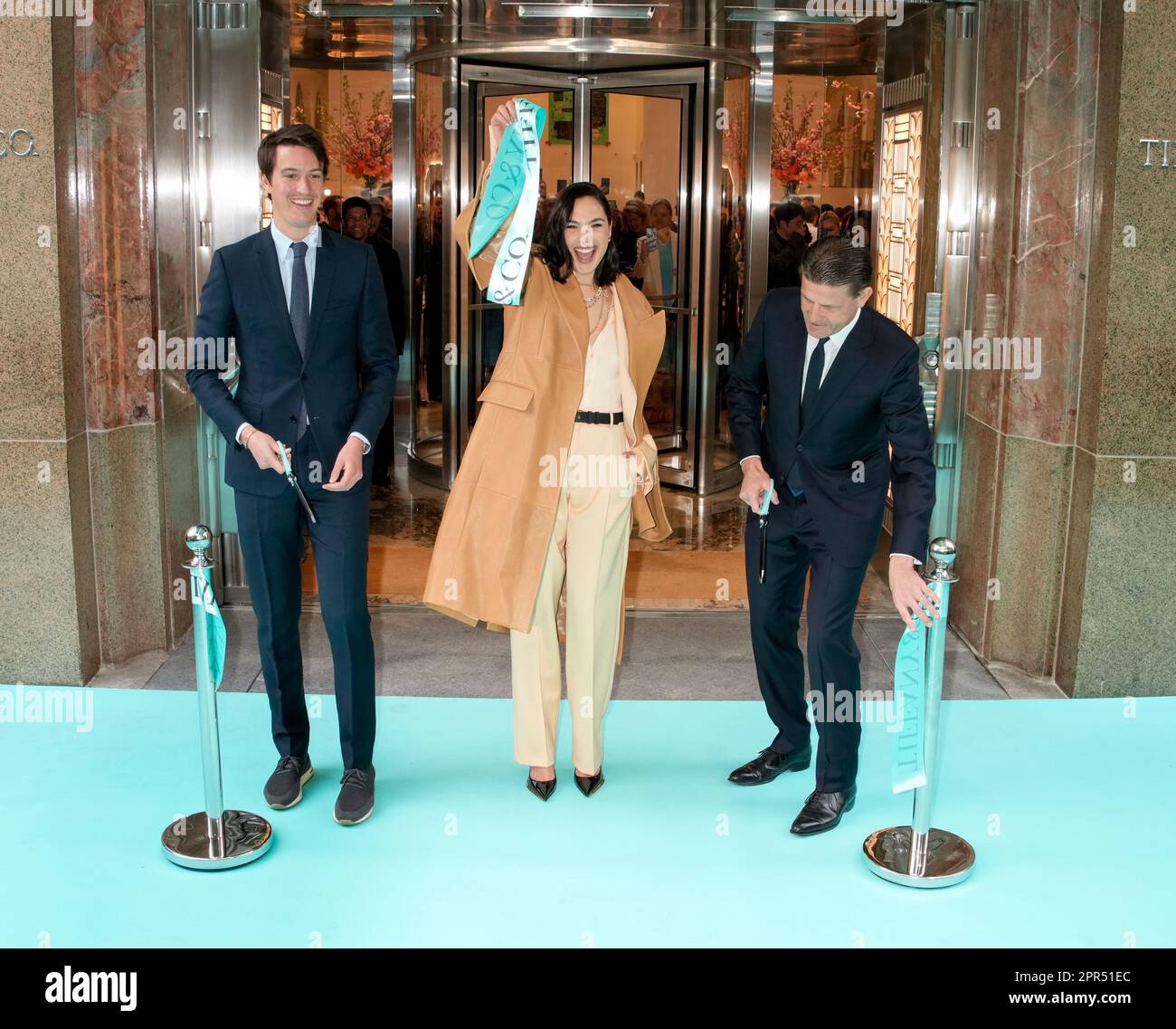 New York, USA. 26th Apr, 2023. Alexandre Arnault, Gal Gadot, Anthony ...