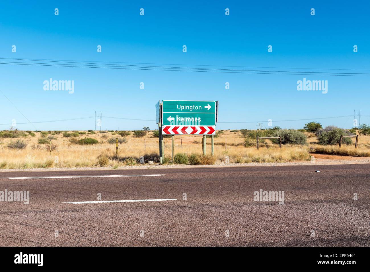 A directional sign on road N14 at the junction with the Oranjevallei ...