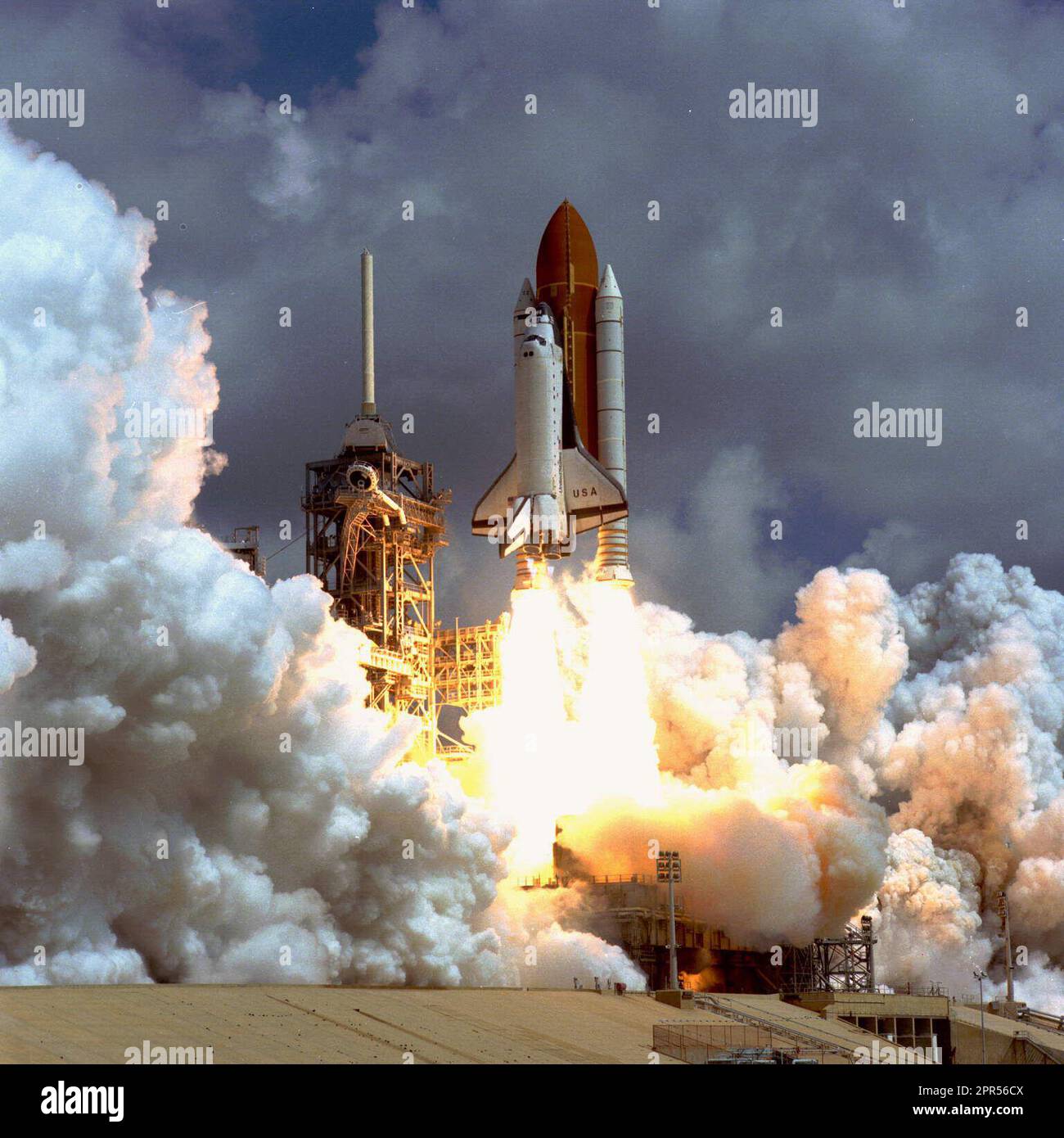 Space shuttle columbia crew hi-res stock photography and images - Alamy