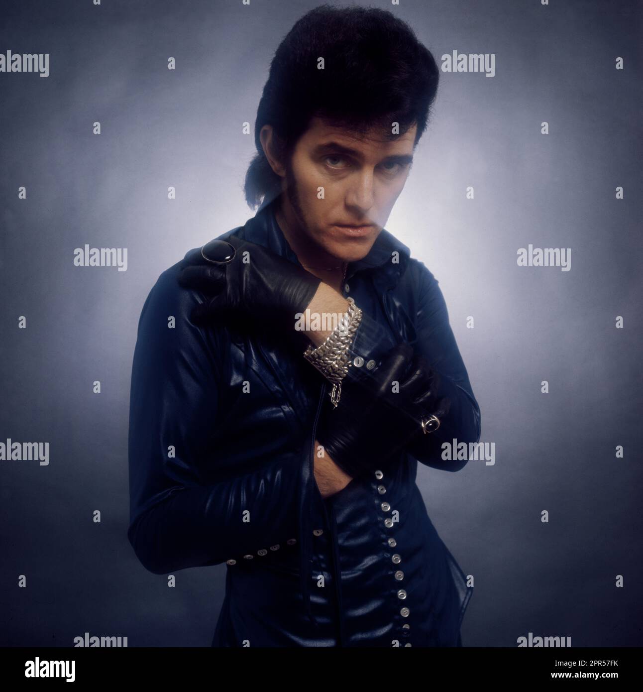 Alvin Stardust photographed in London in 1977 Stock Photo - Alamy