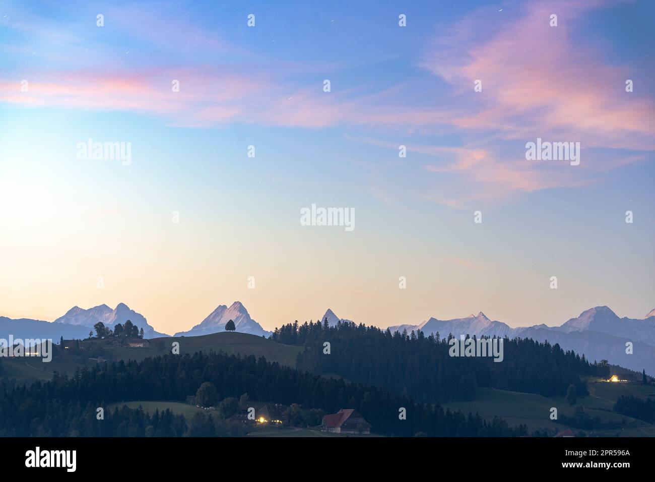 Sunrise over Schreckhorn, Wetterhorn, Finsteraarhorn and Eiger view ...