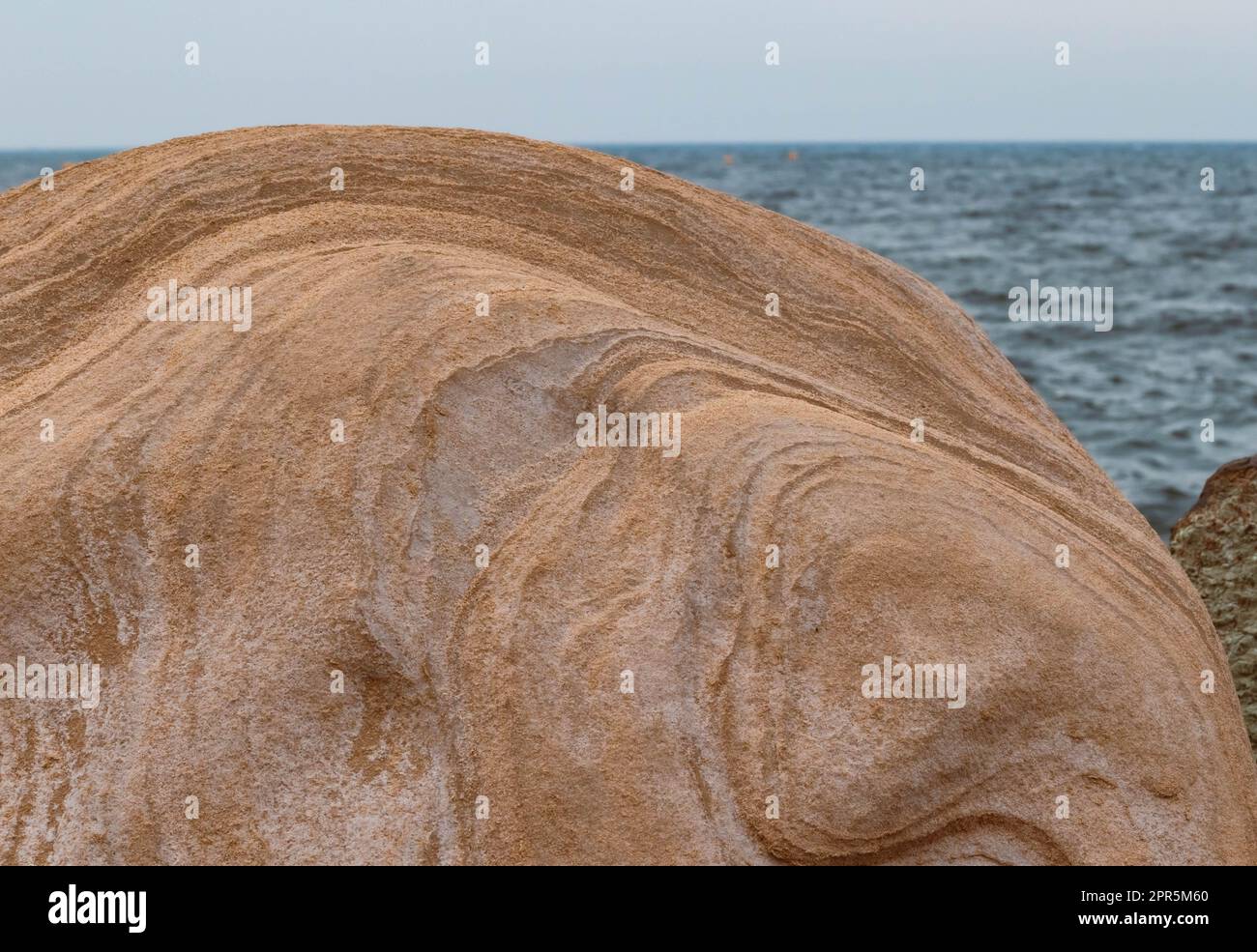 Large rounded stones hi-res stock photography and images - Alamy