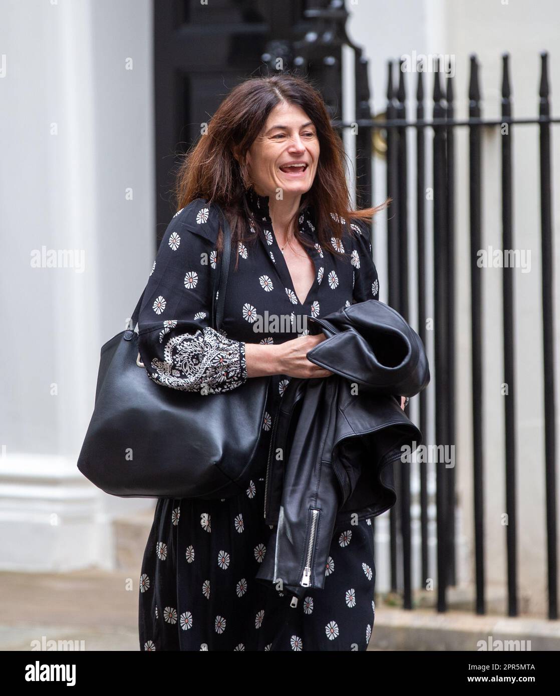 Lisa lovering hi-res stock photography and images - Alamy