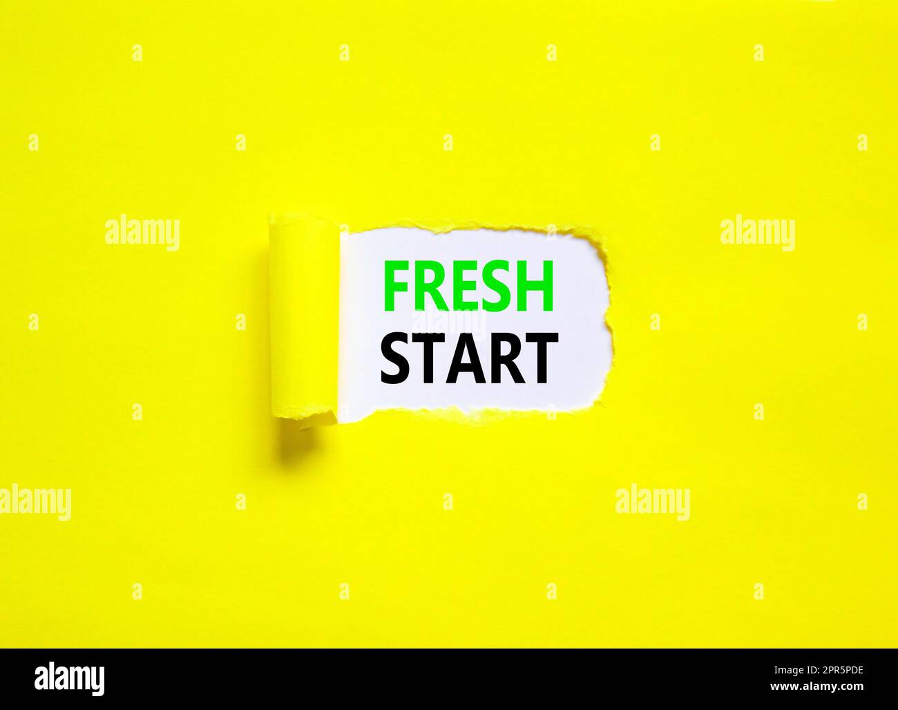 Fresh start and motivational symbol. Concept words Fresh start on ...