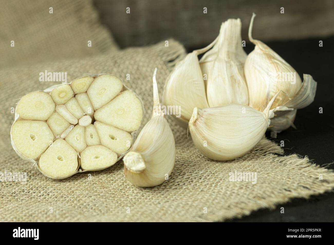 Teeth garlic hi-res stock photography and images - Alamy