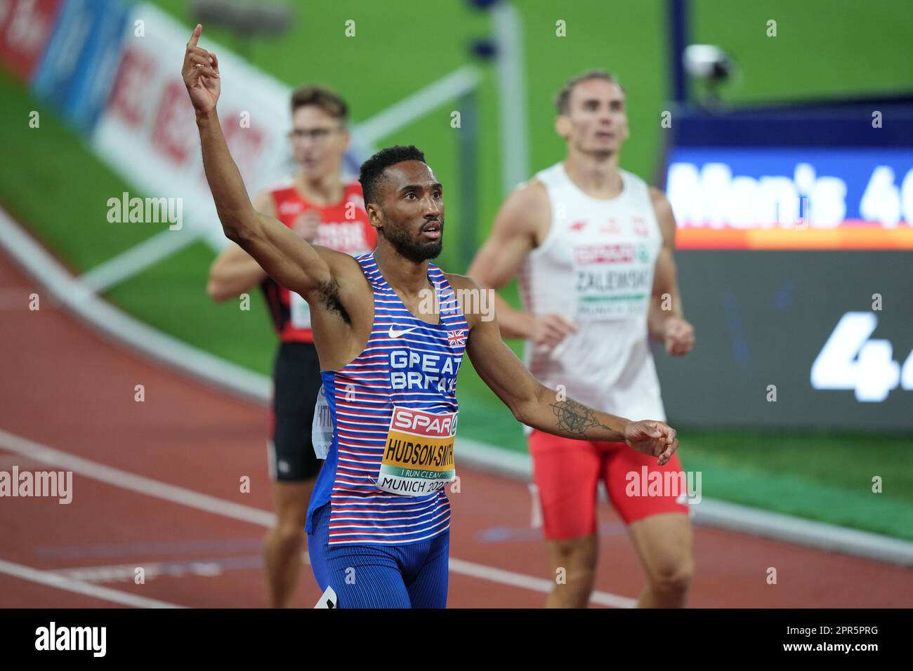 Matthew Hudson-Smith winning the 400m at the 2022 European Athletics ...