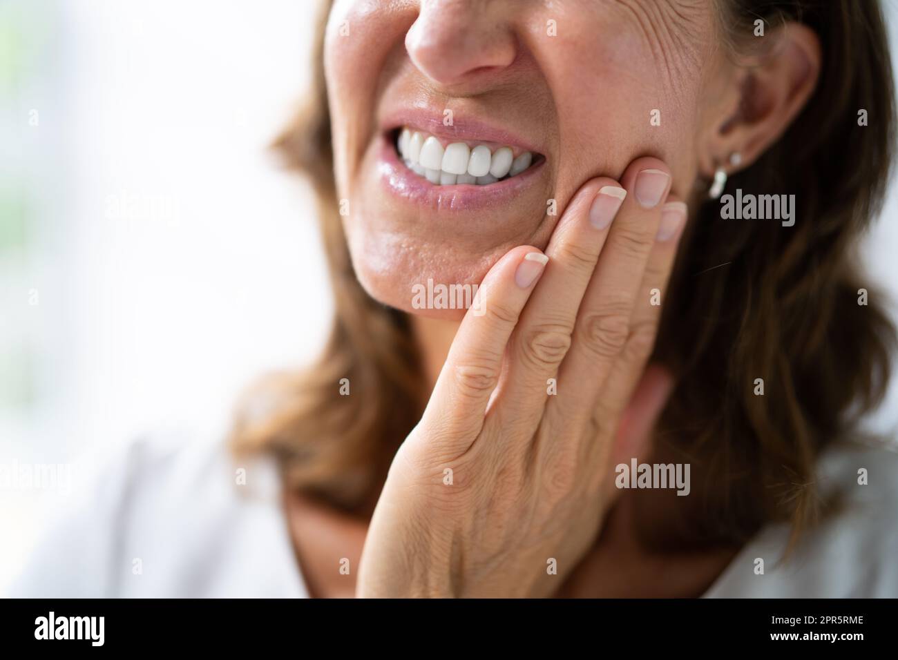 Sore Tooth Decay. Dental Care Stock Photo - Alamy