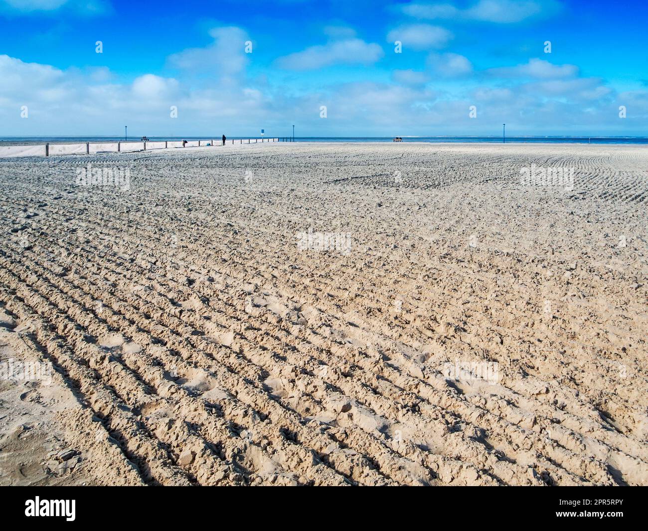 Freshly smoothed North Sea beach Stock Photo - Alamy