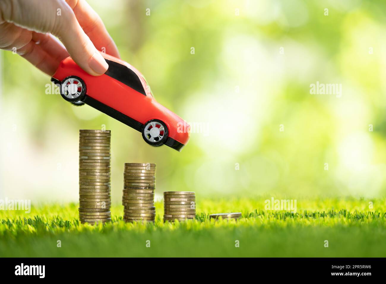 Car sales decline hi-res stock photography and images - Alamy