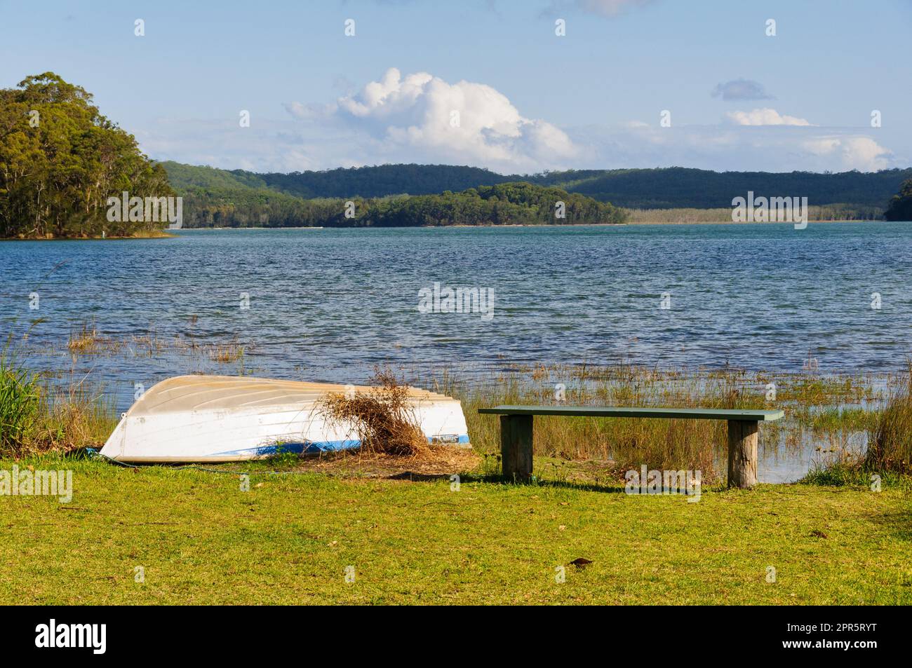 Smiths Lake - Tarbuck Bay Stock Photo - Alamy