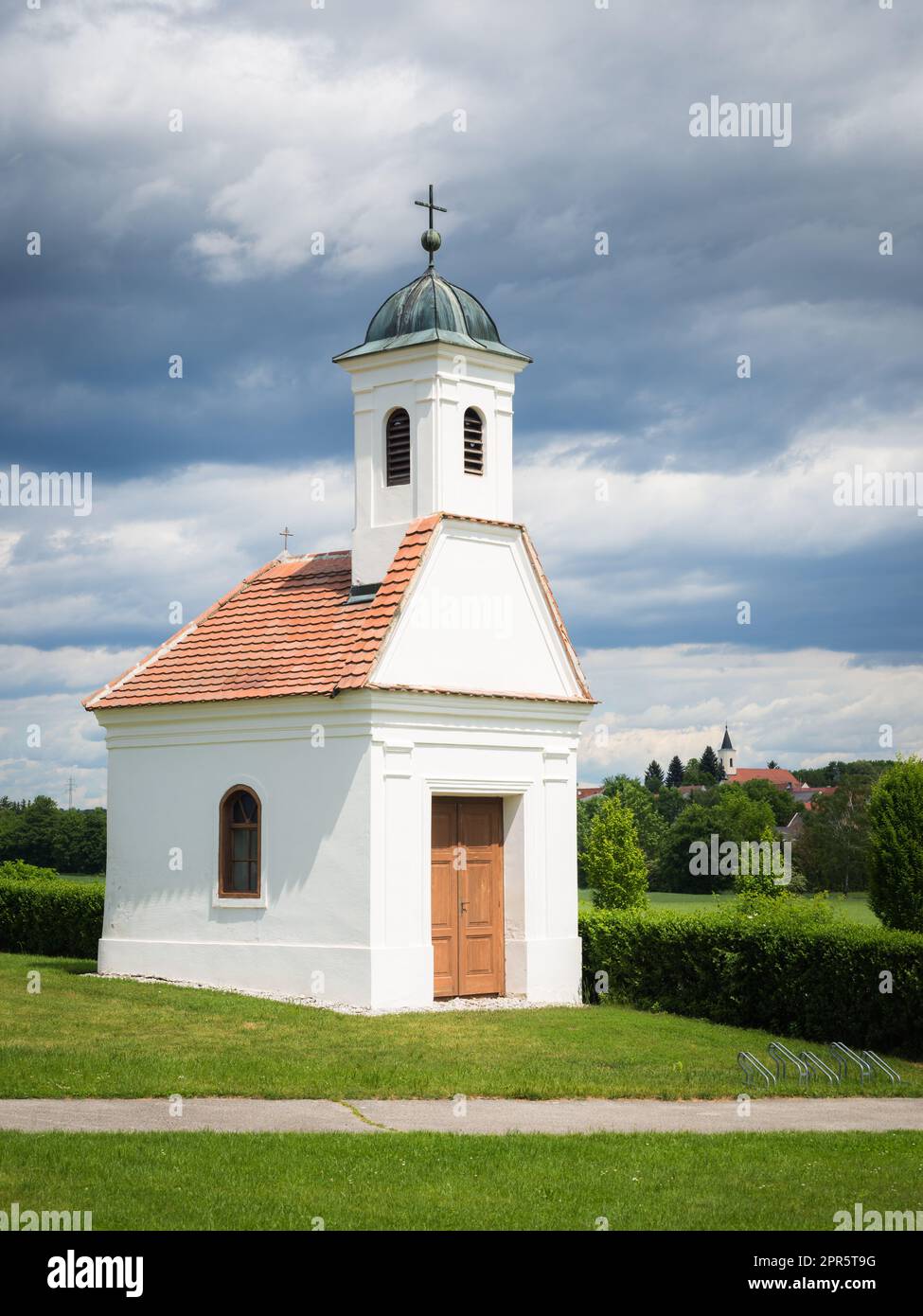 Small church on green field in rural spring landscape, Burgenland ...