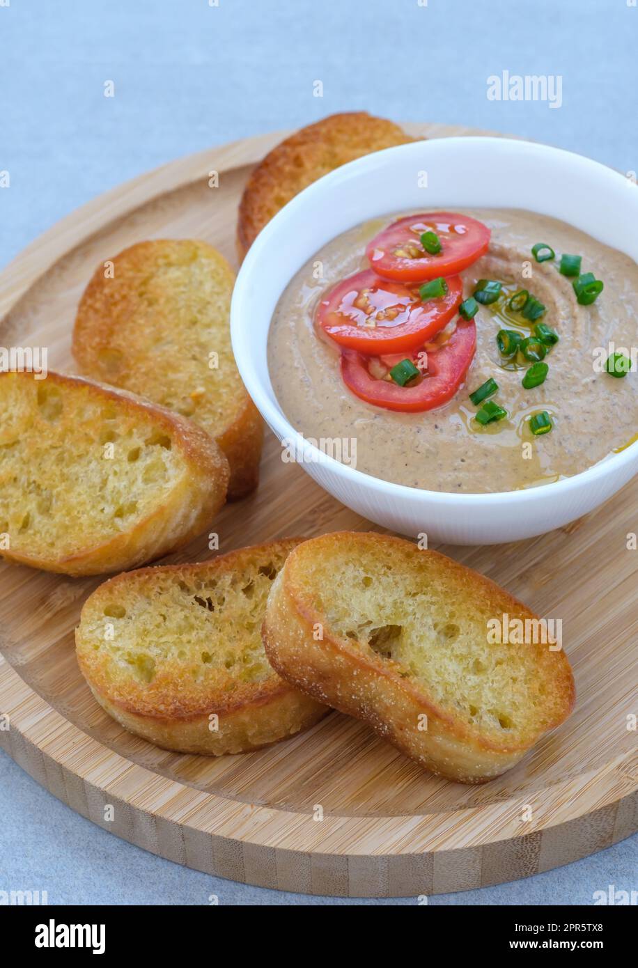 Dhal bowl hi-res stock photography and images - Alamy