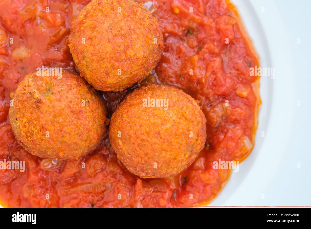 Fish balls hi-res stock photography and images - Alamy