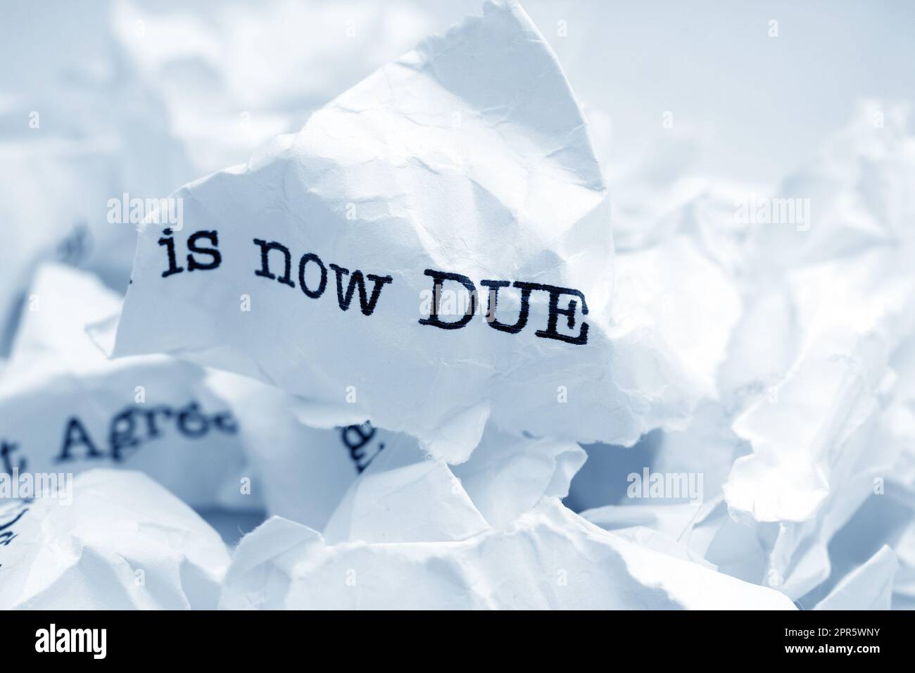 Past due notice Stock Photo - Alamy