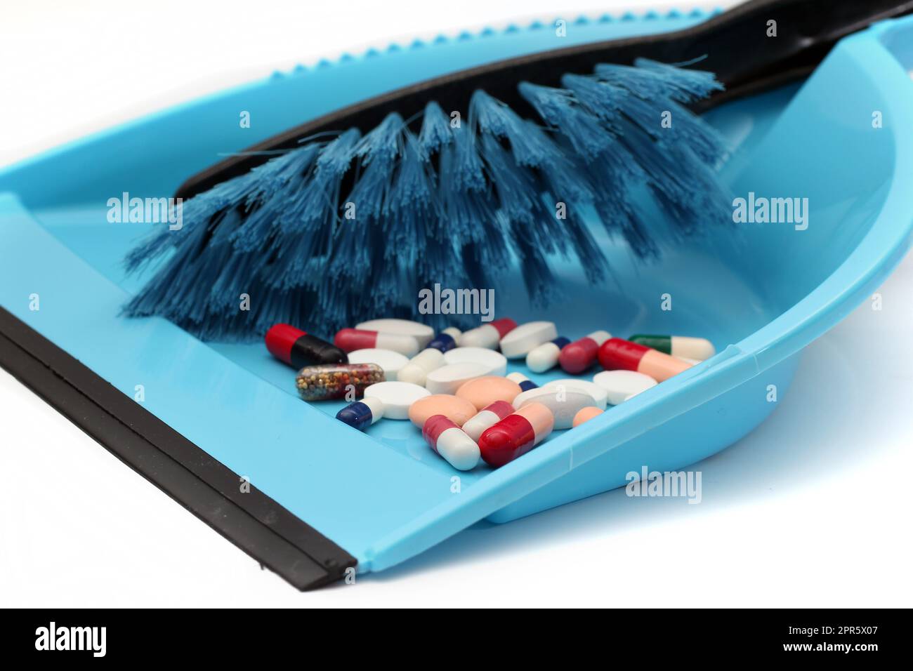 Pharmaceutical waste symbol hi-res stock photography and images - Alamy