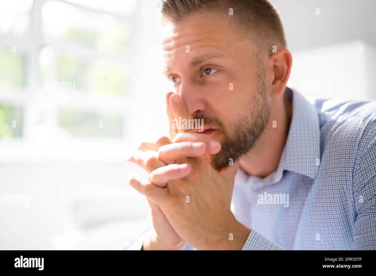 Man praying god hi-res stock photography and images - Alamy