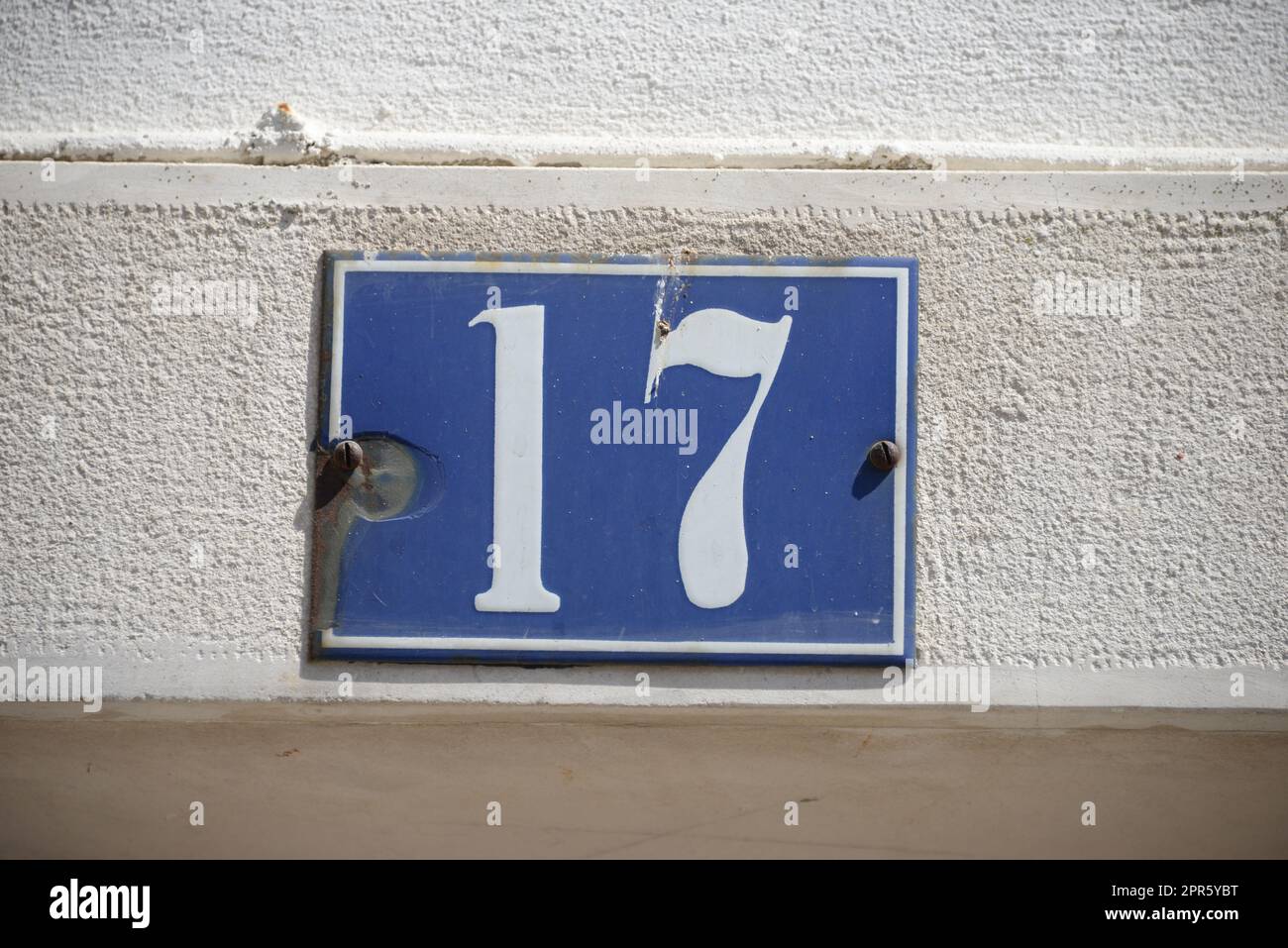 Number 17 hi-res stock photography and images - Alamy