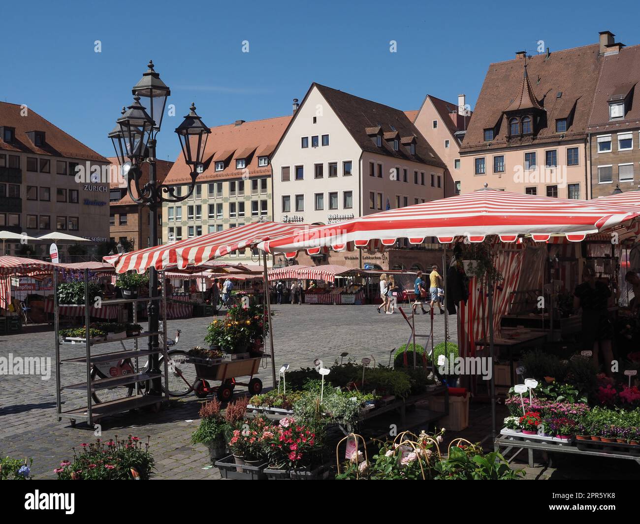 Nuernberg hauptmarkt hi-res stock photography and images - Alamy