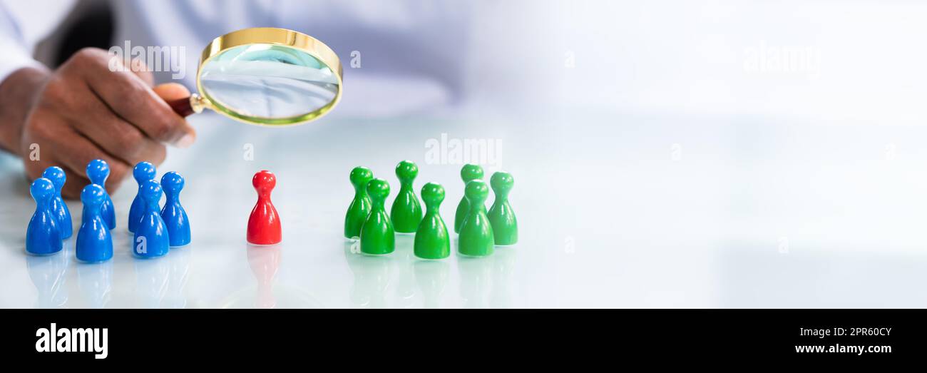 Magnifying glass human figure hi-res stock photography and images - Alamy