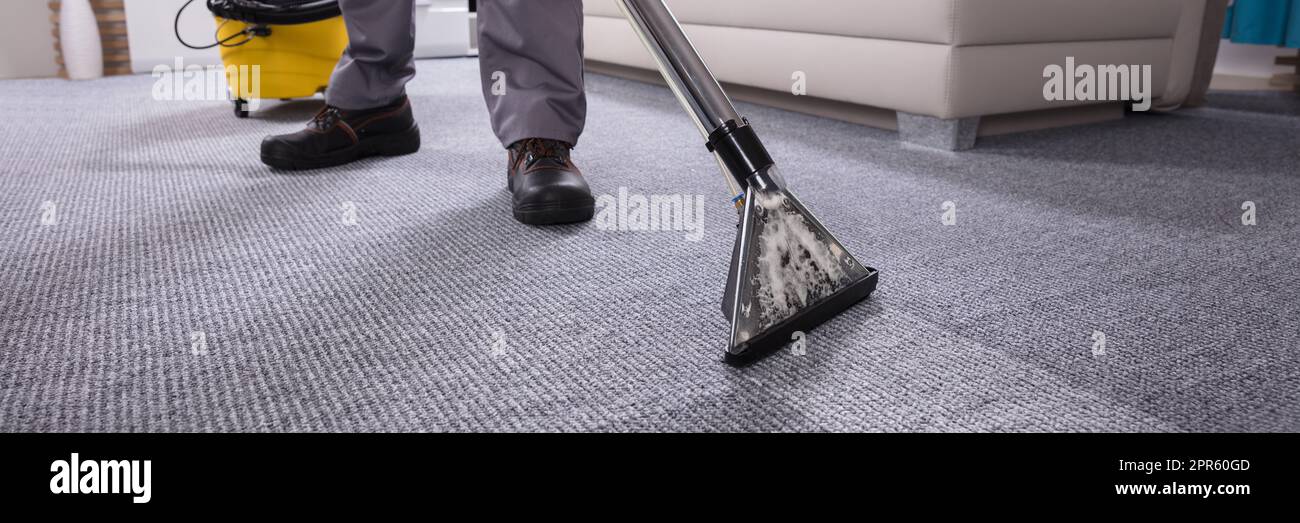 Vacuum cleaner person hi-res stock photography and images - Alamy