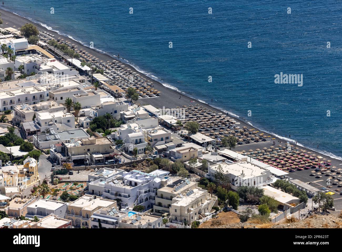 Aerial view of the town of Kamari, Santorini, Greece Stock Photo - Alamy