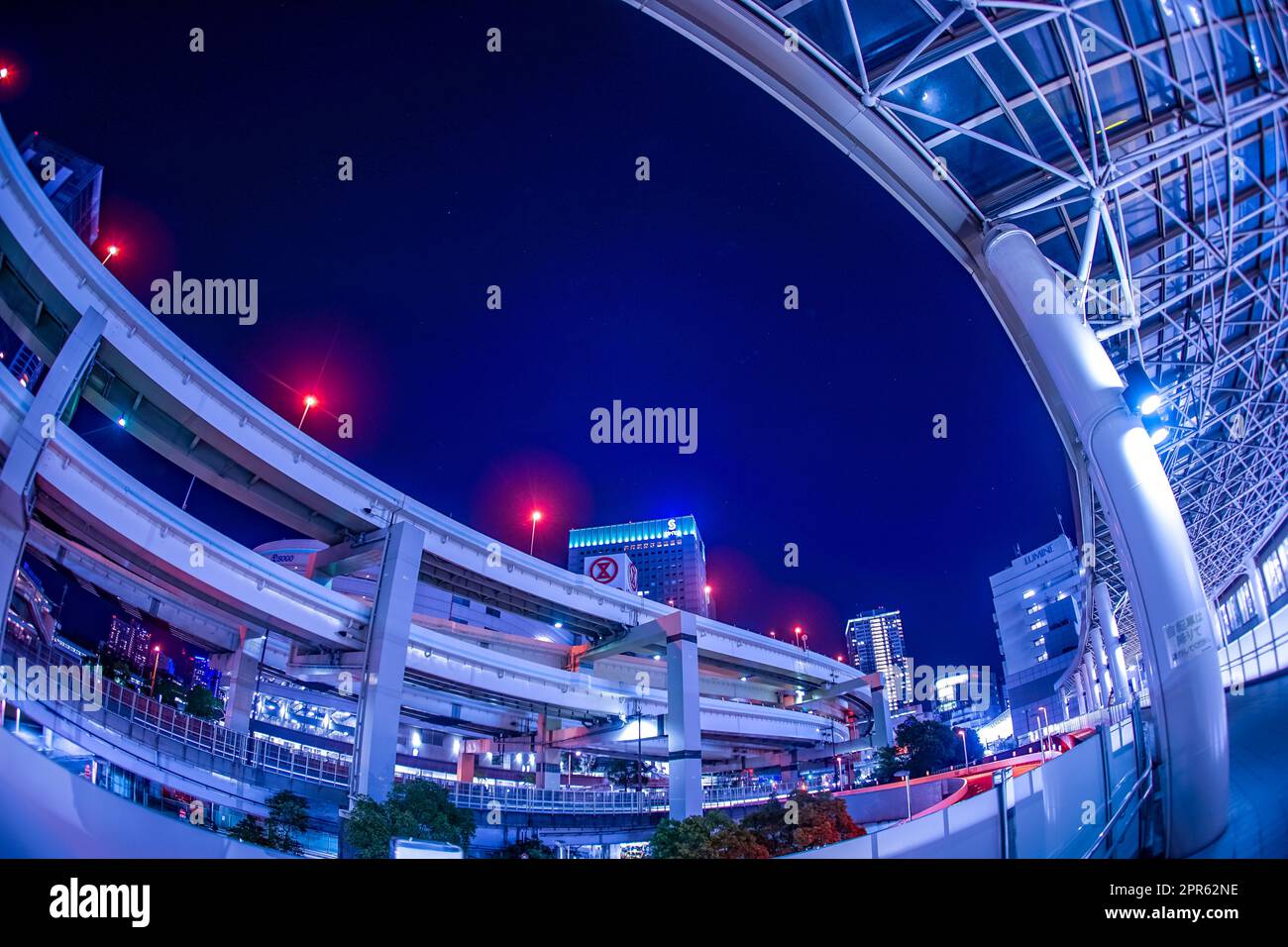 Expressway at night hi-res stock photography and images - Alamy