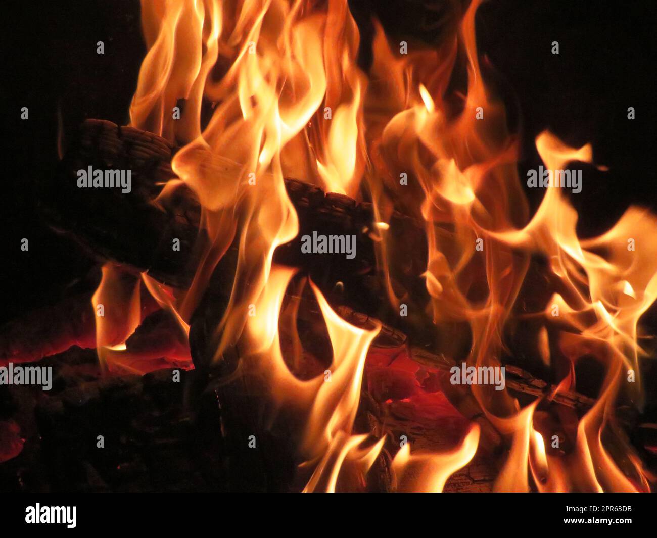 bonfire fire heat hot flame burn incandescent wood fireplace ash Stock ...