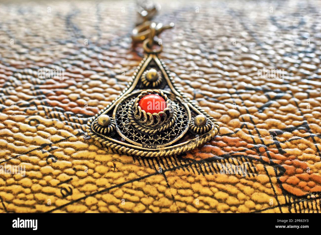 Retro filigree patterns hi-res stock photography and images - Alamy