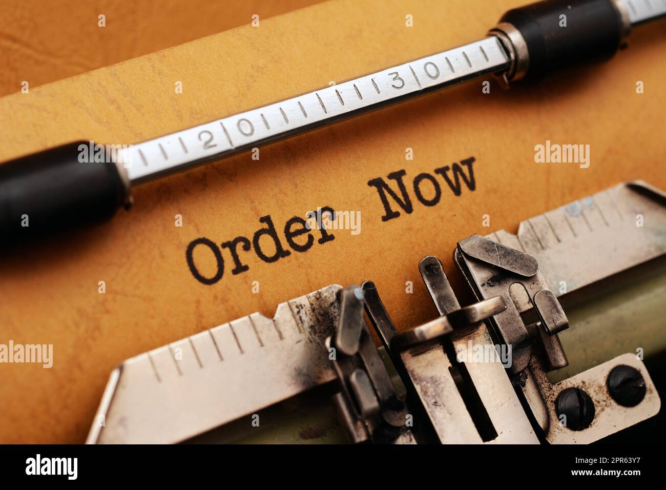 Call order hi-res stock photography and images - Alamy