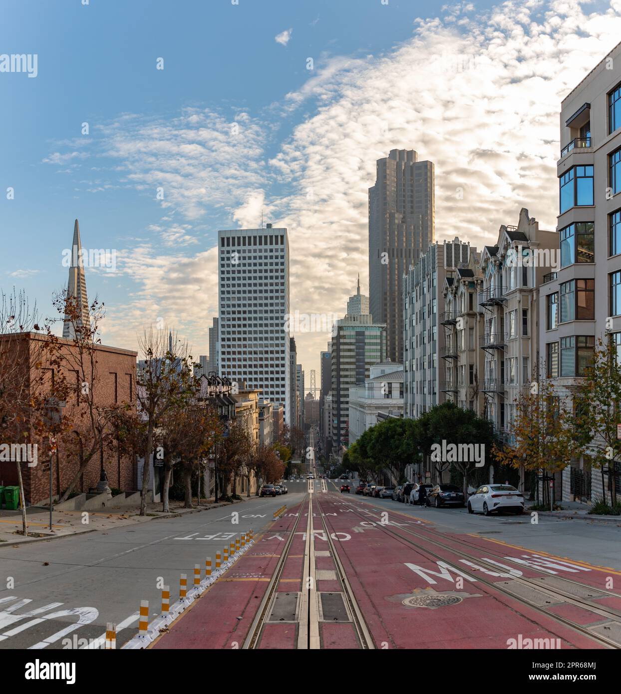 A picture of the long California Street, with Downtown San Francisco ...