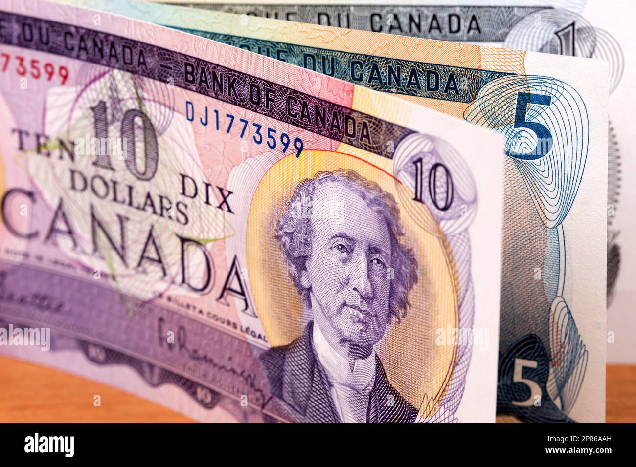 Canadian note hi-res stock photography and images - Alamy