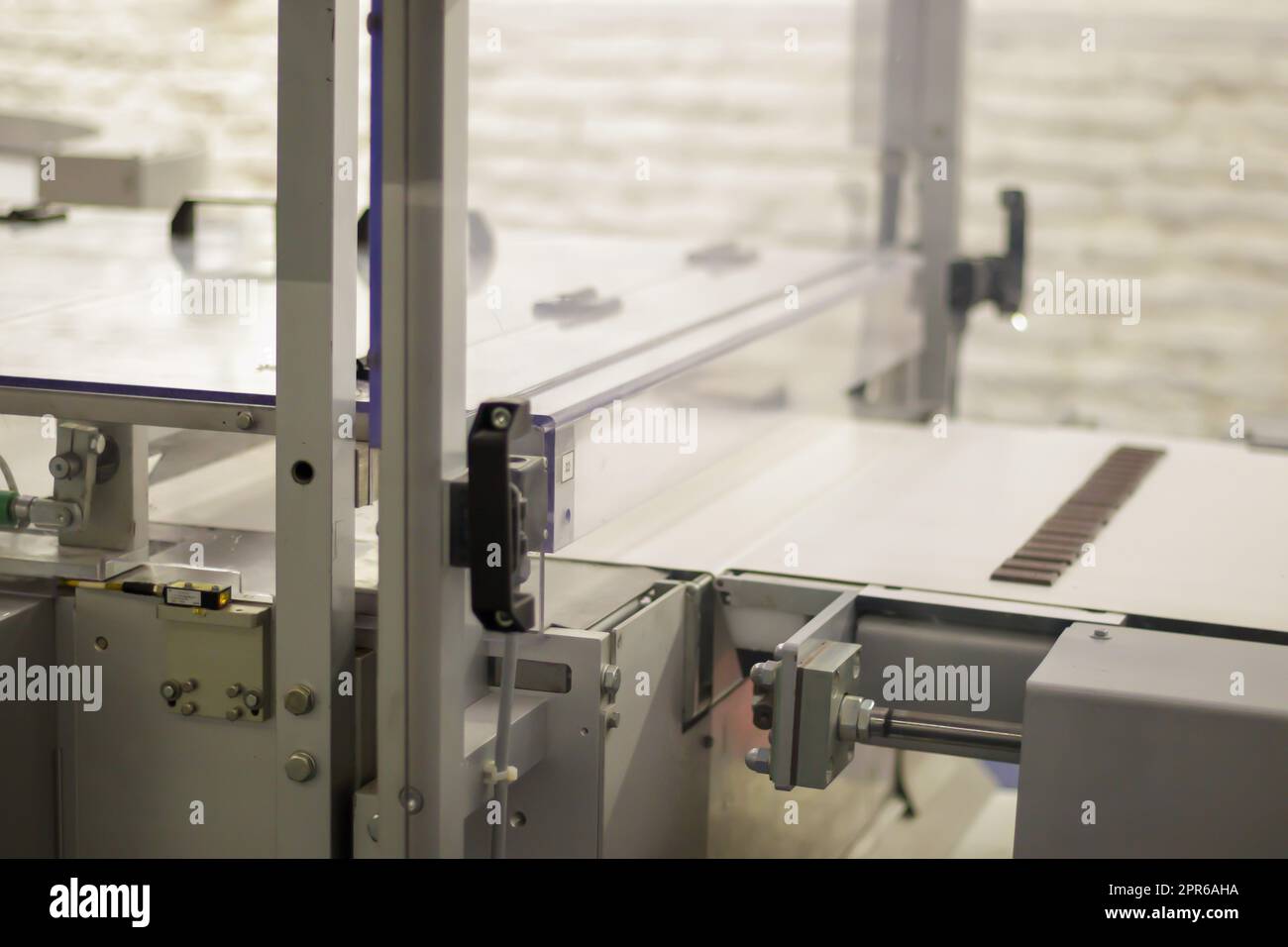 Line for the production of chocolate in an industrial factory ...