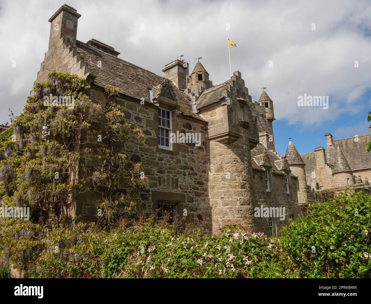 Inverness harbor hi-res stock photography and images - Alamy