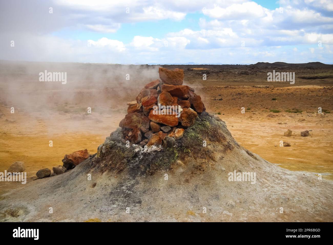 Steaming hot springs on the volcanic sulphur fields of Iceland Stock ...