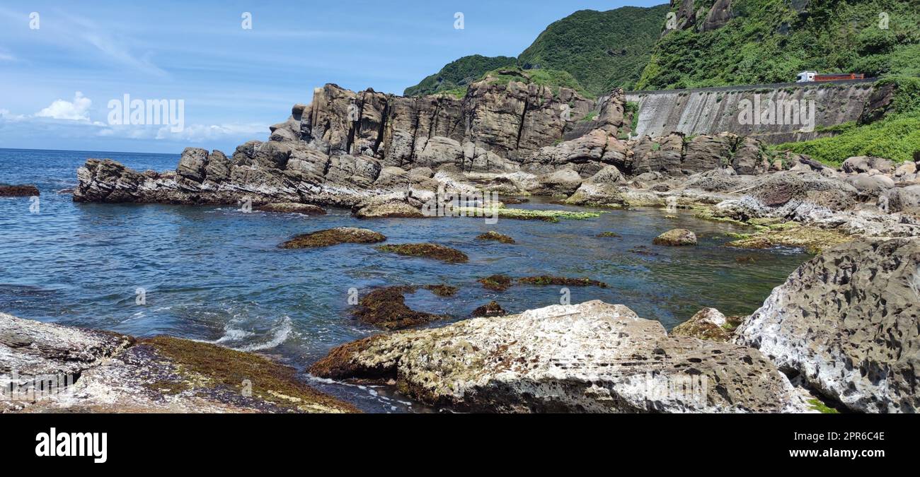 Strange rocks and rocks stretching hundreds of meters, can be said to ...