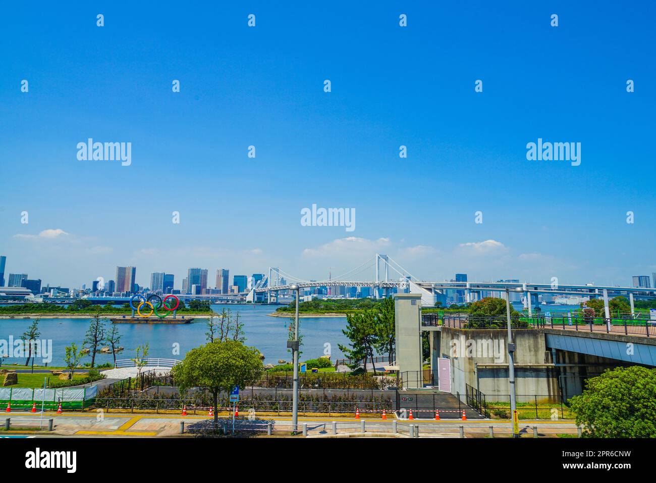 Tokyo odaiba hi-res stock photography and images - Alamy