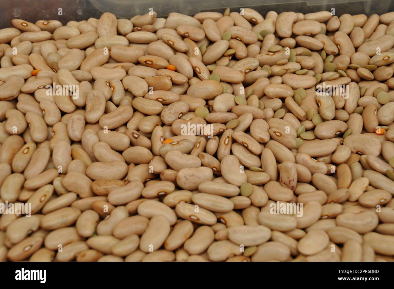 Grain and pulses hi-res stock photography and images - Alamy