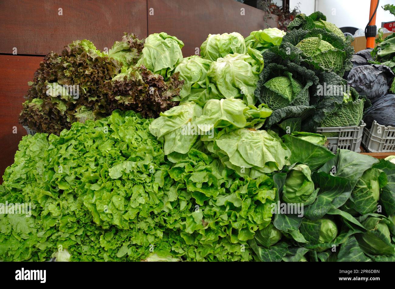 Portuguese market hi-res stock photography and images - Alamy
