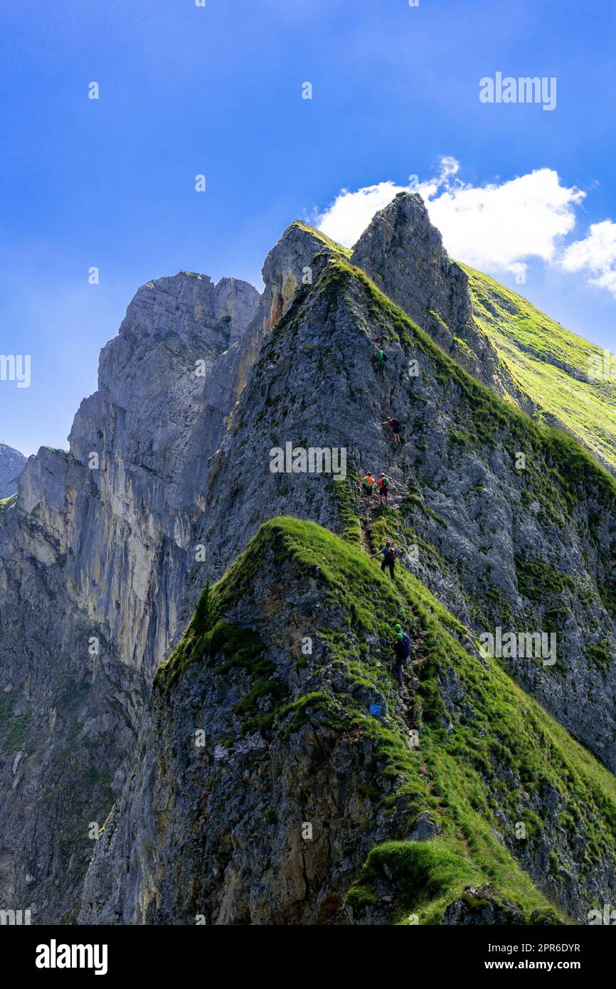 Fixed rope route hi-res stock photography and images - Alamy