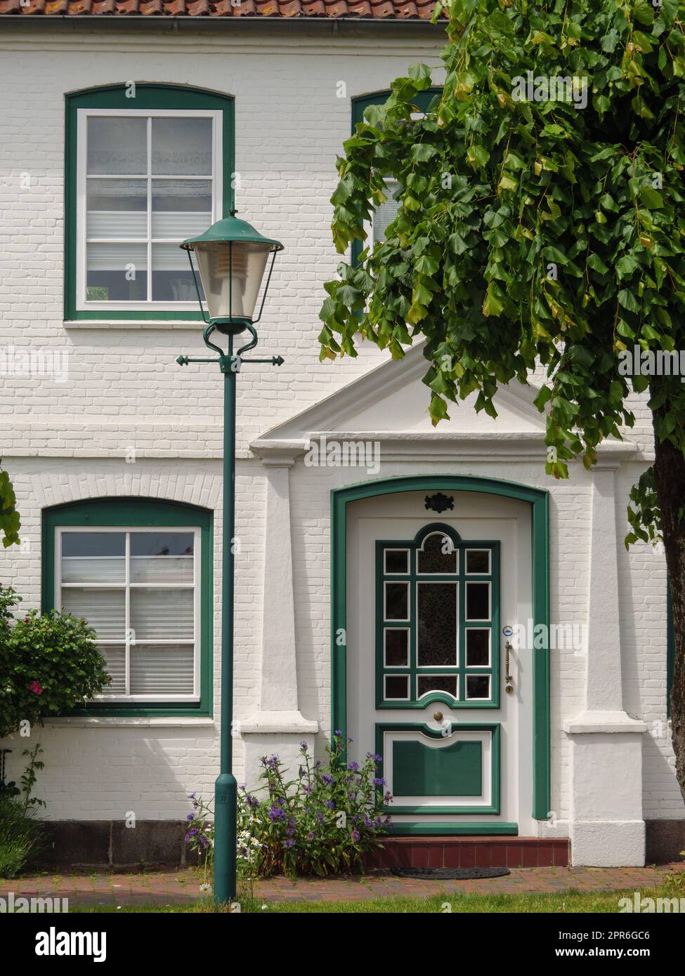 the small city of Arnis at the schlei river Stock Photo - Alamy
