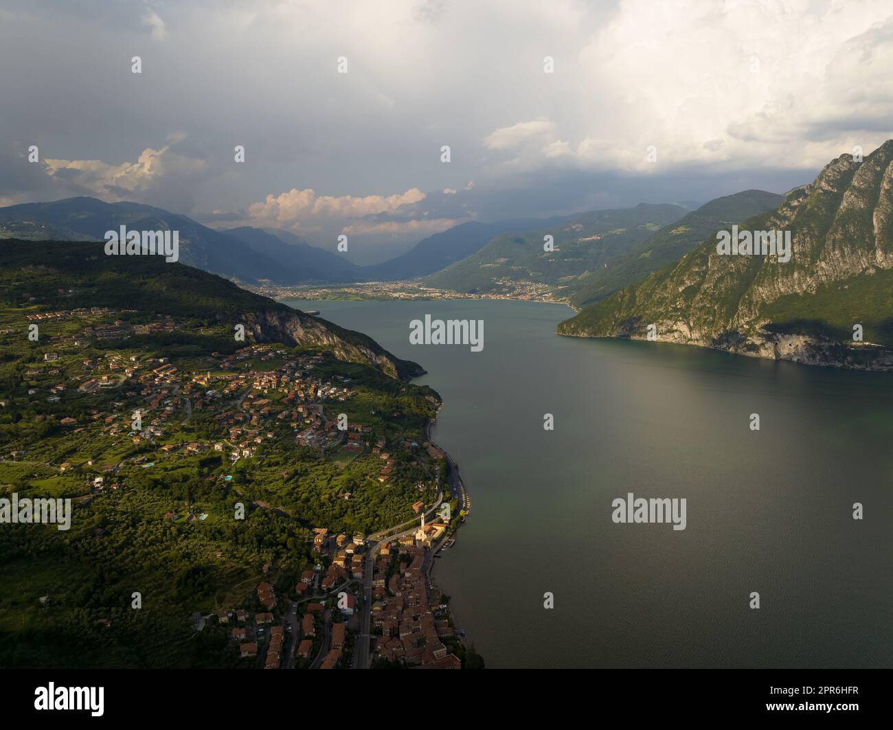The iseo lake hi-res stock photography and images - Alamy
