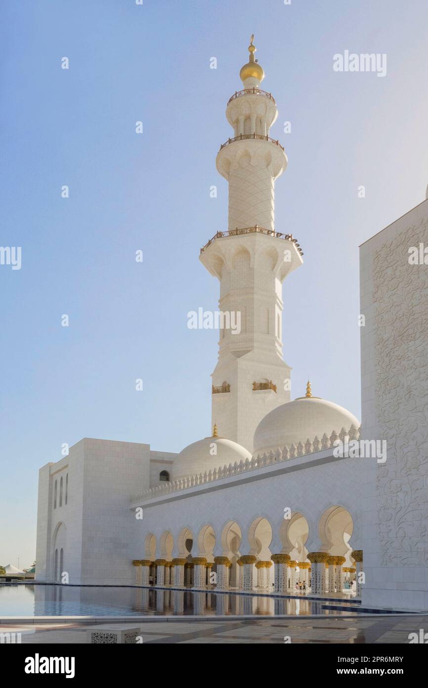 Abu Dhabi, United Arab Emirates - Sheikh Zayed Grand Mosque Stock Photo ...