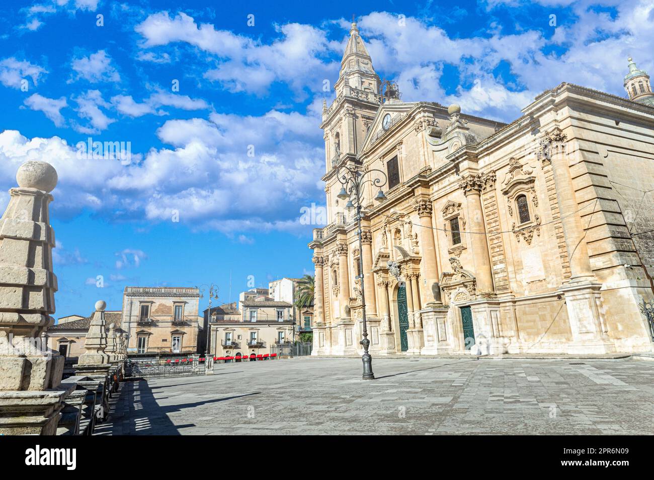 Sicilian chapel hi-res stock photography and images - Alamy
