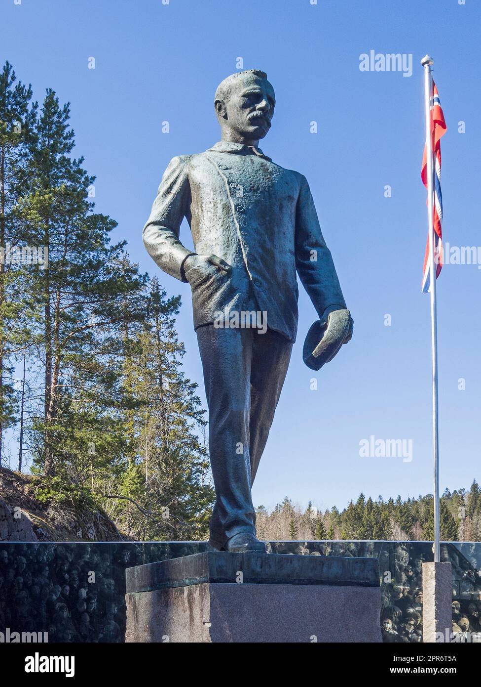 Holmenkollbakken ski museum hi-res stock photography and images - Alamy
