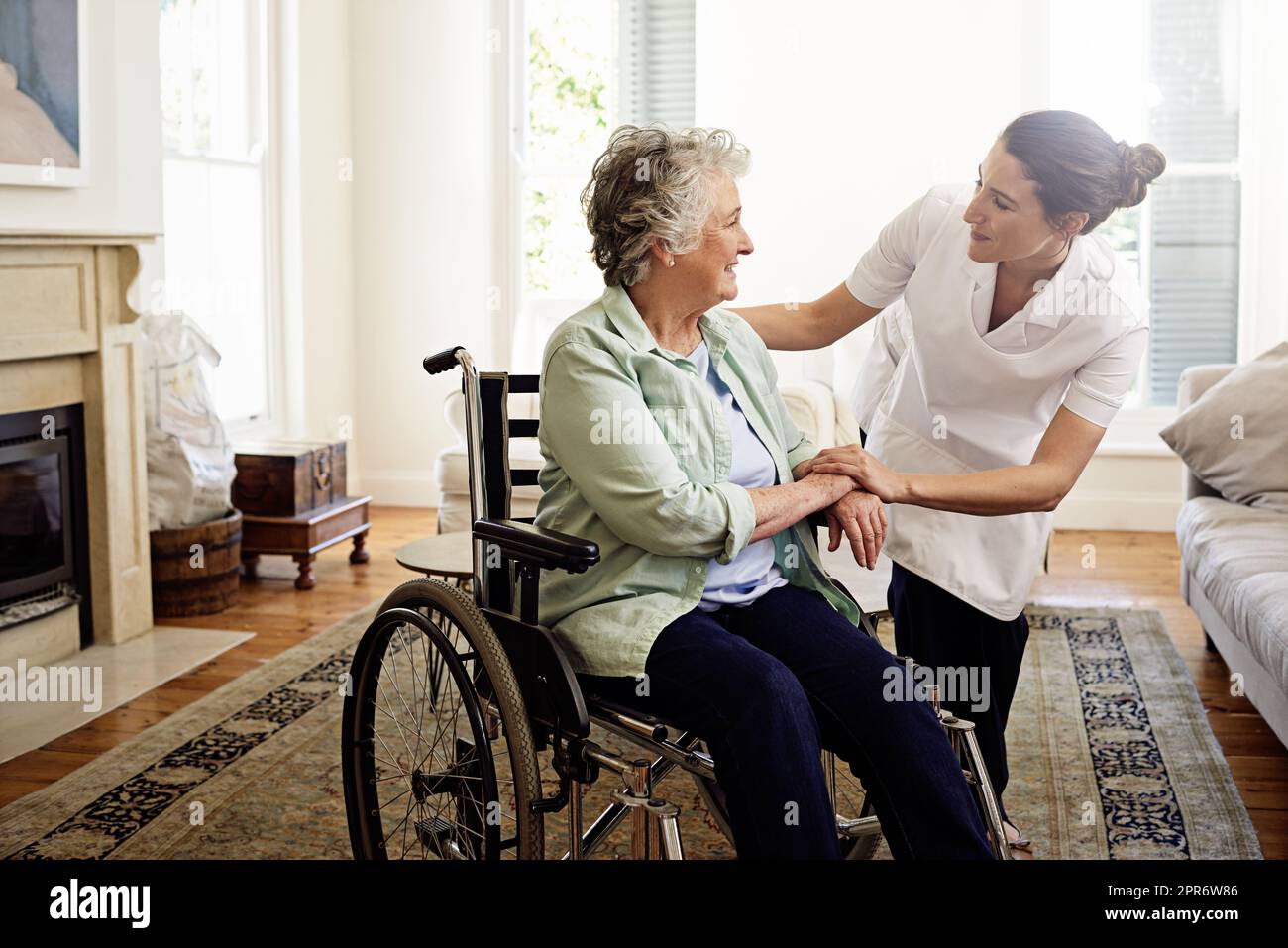 Helping others hi-res stock photography and images - Alamy